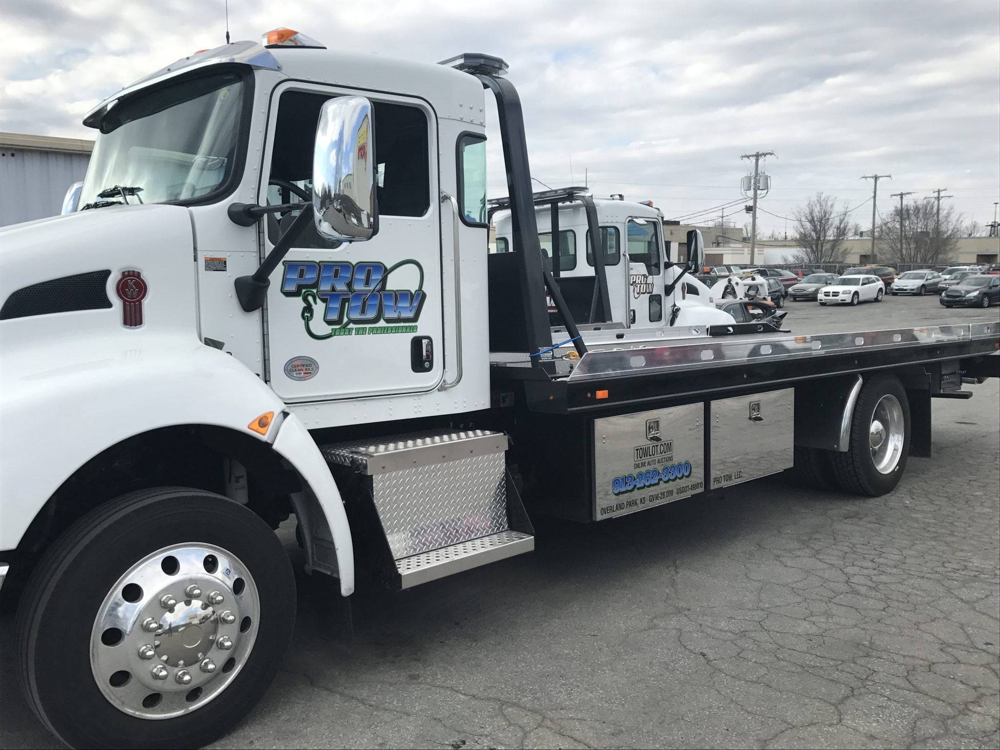 Roadside Assistance & Towing | Kansas City, MO | Pro-Tow Auto Transport ...